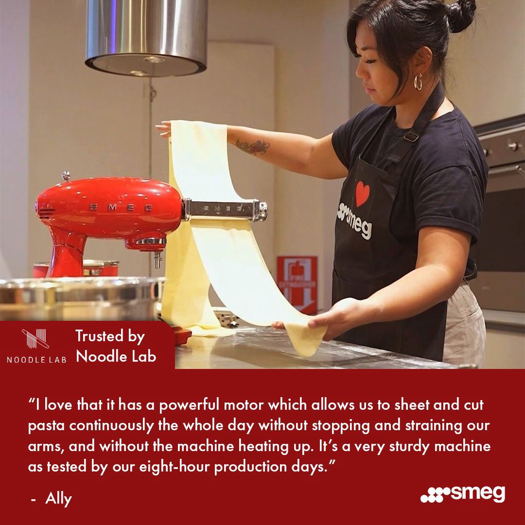 Stand Mixer - Full Red - SMF03RDEU – SMEG Philippines